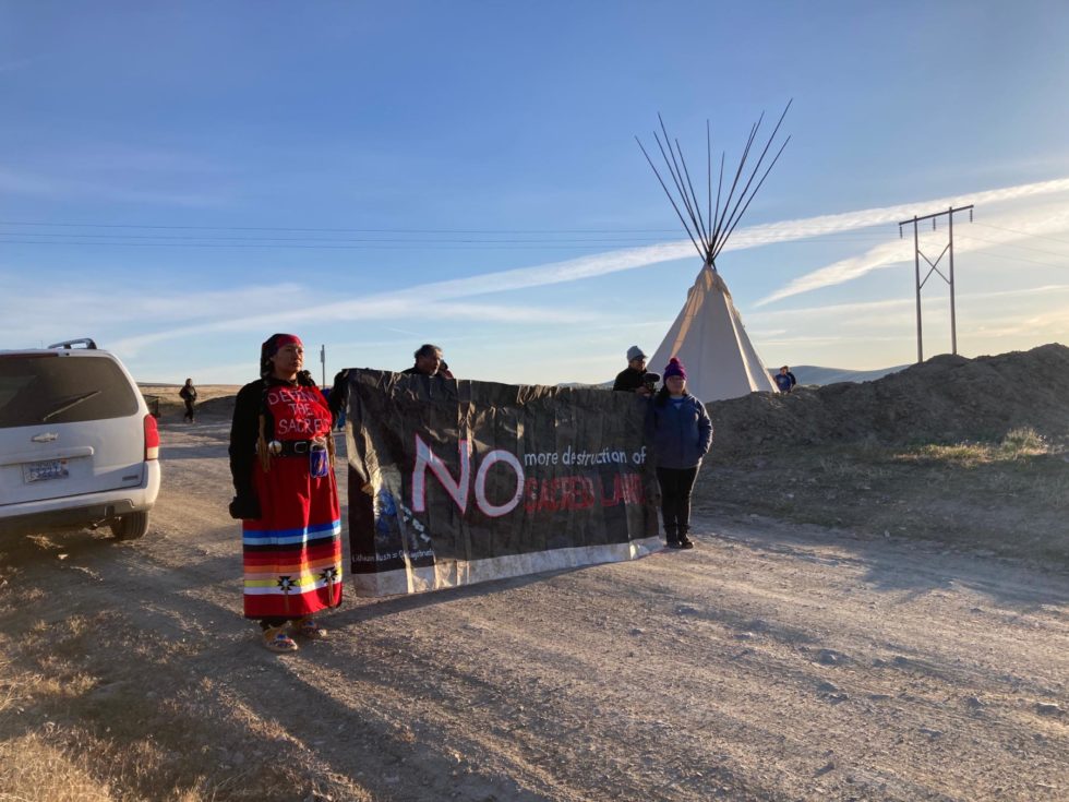 Native Americans and supporters gather a second time to block ...